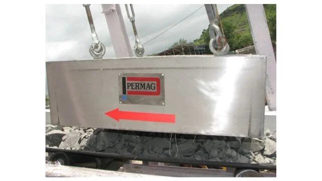 What are the Benefits of Using a Suspended Magnet